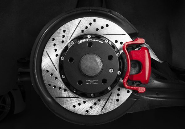 VW MK5 GTI Rear Pads and Rotors Installation Procedures – ECS Tuning